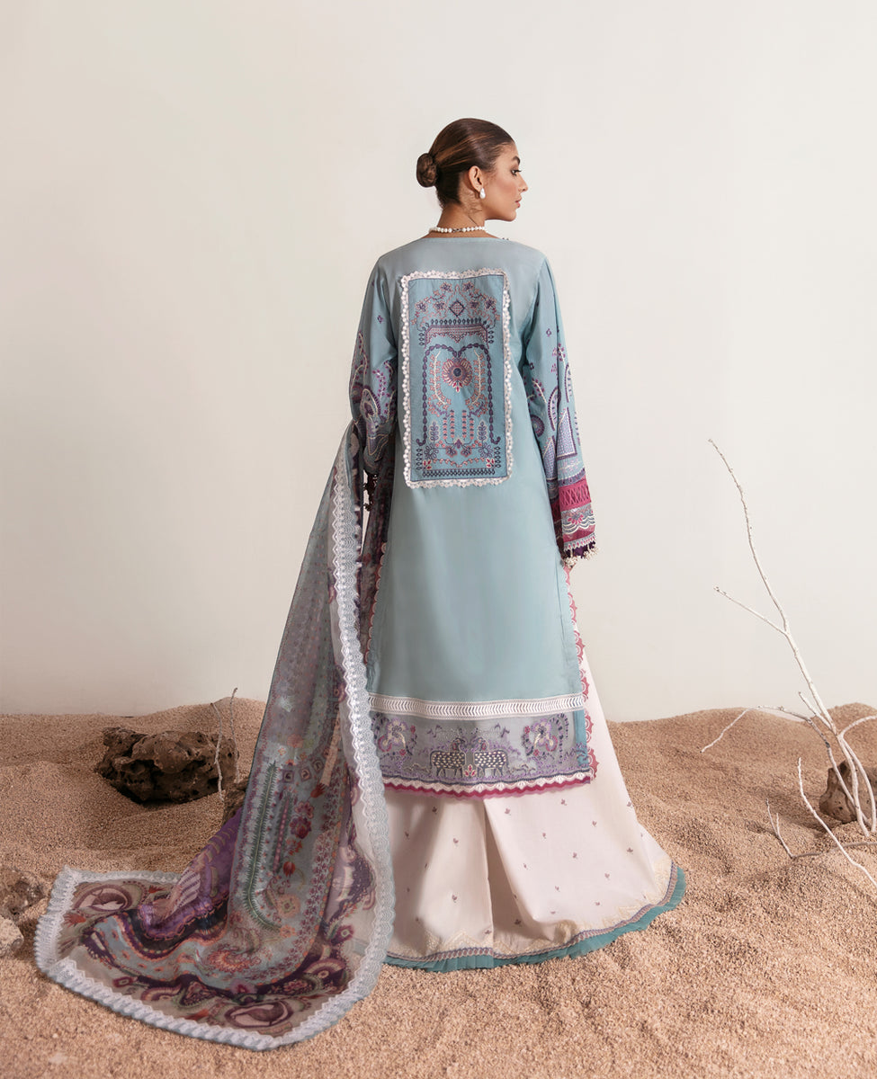 D1-B – Republic Womenswear